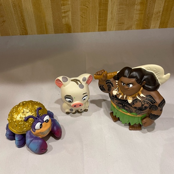 Disney | Toys | Disney Moana Maui And Pig Tomatoa Shiny | Poshmark